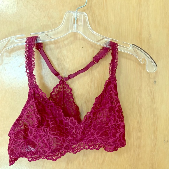Xhilaration | Intimates & Sleepwear | Ruby Red Lace Bralette | Poshmark